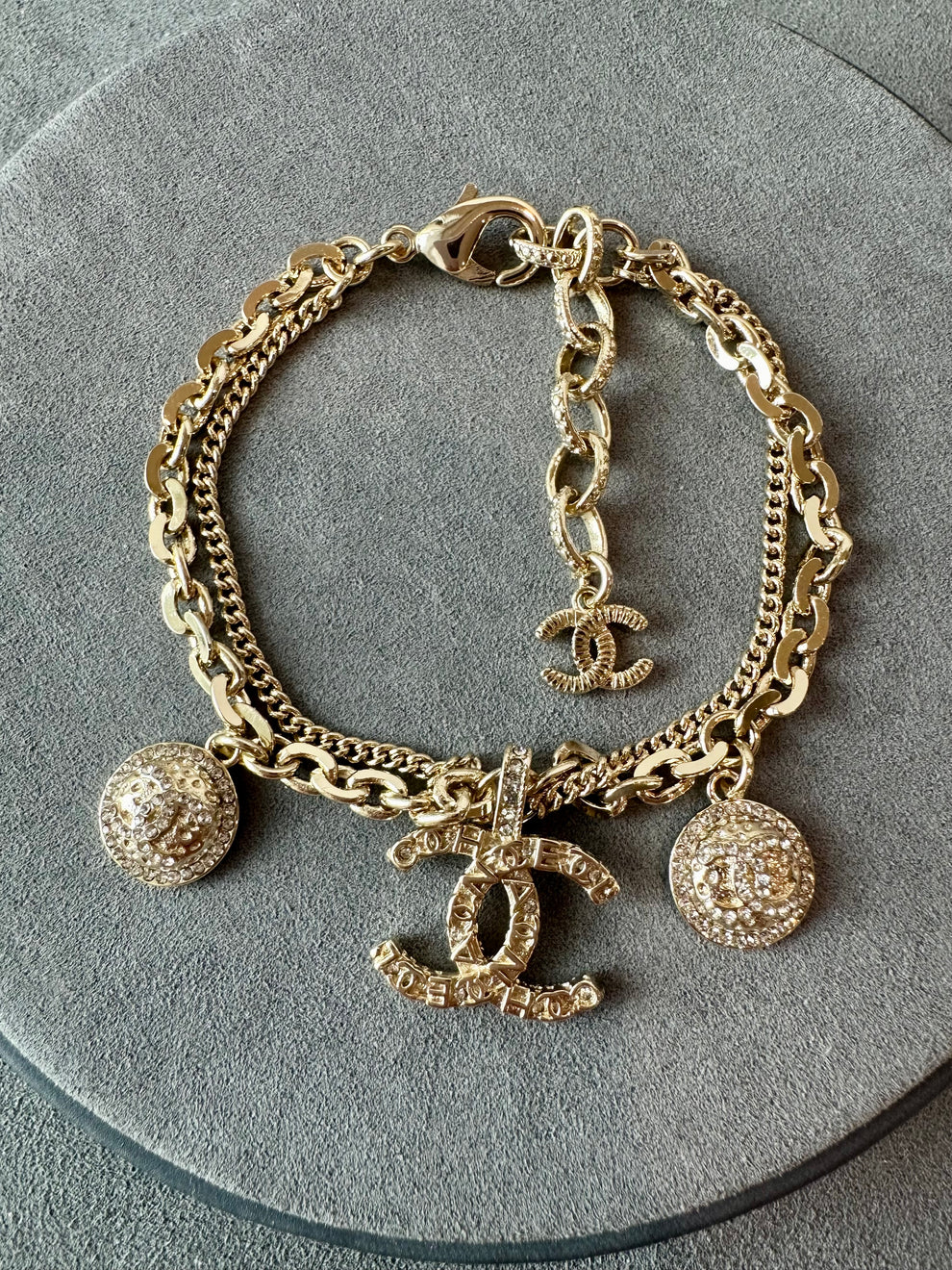 Coco cc gold chain bracelet – ParadiseKissCo